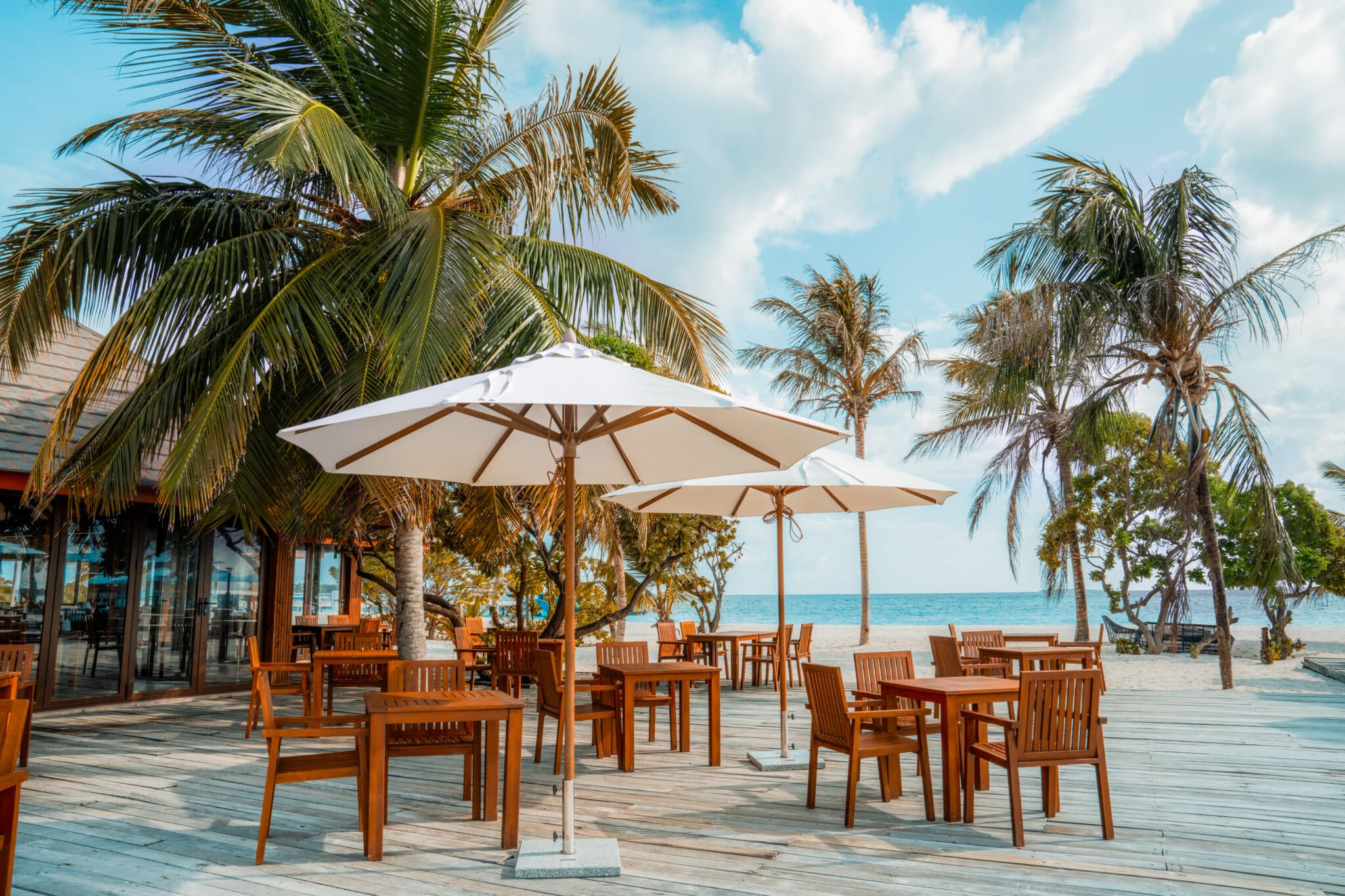 Restaurants in the Maldives | Wine & Dine | Brennia Kottefaru